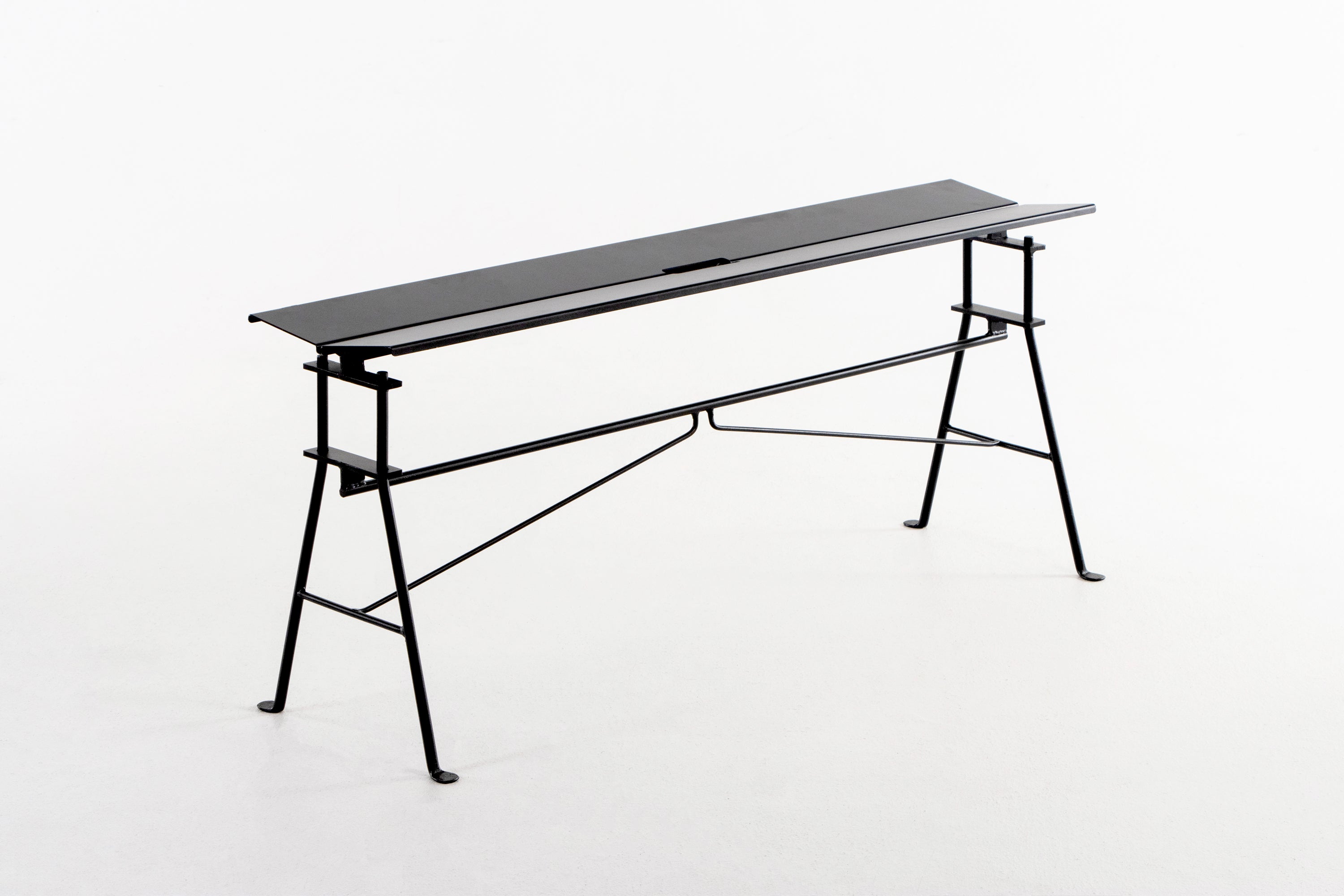 Bricolo Bench – Atelier Jones Design